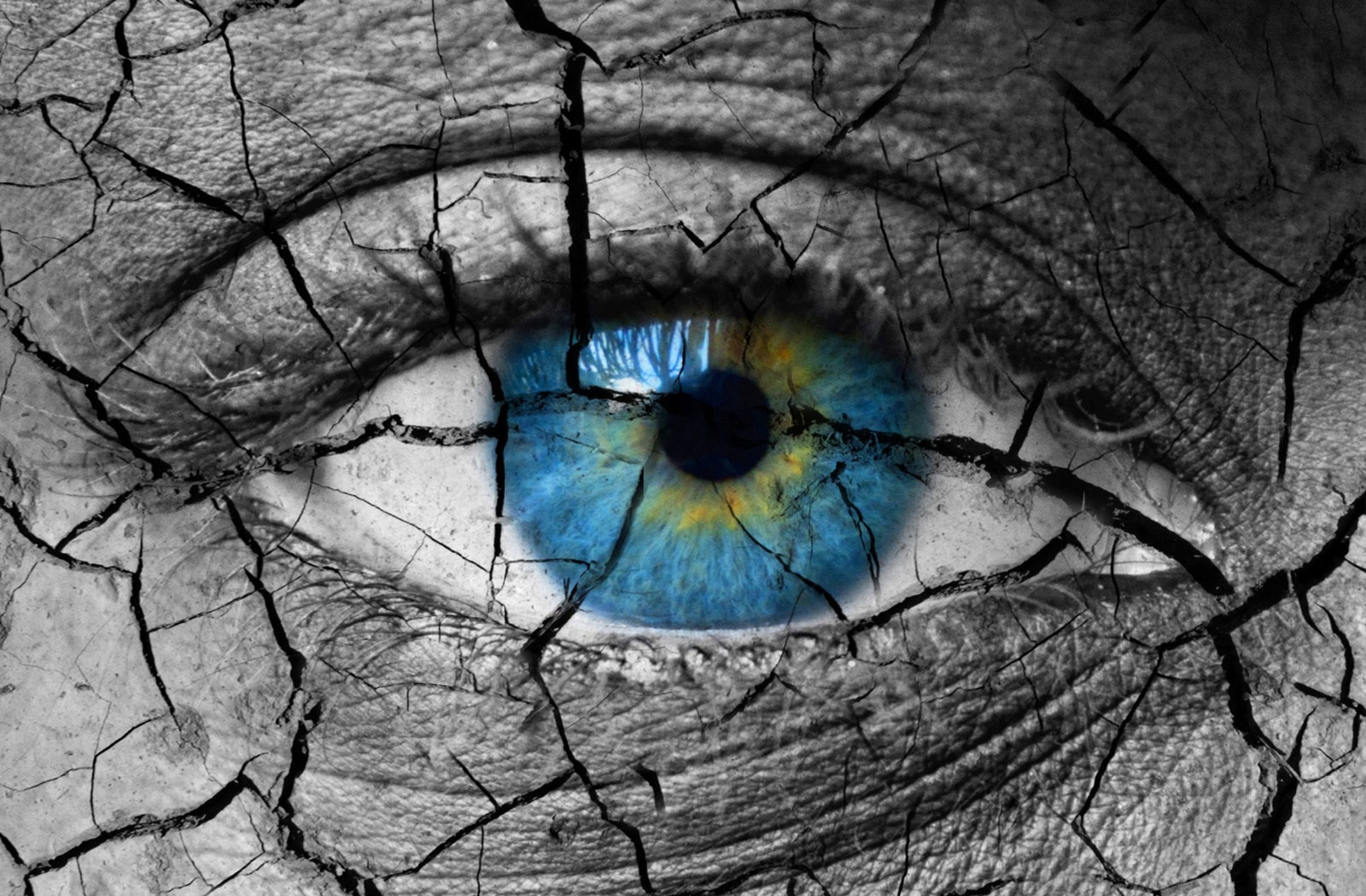 Can Dehydration Affect Eyesight? | Dr. Goldstone Optometry